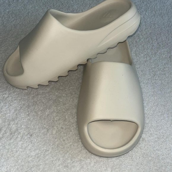 Yeezy | Shoes | Yeezy Slide Bone Colorway Size | Poshmark